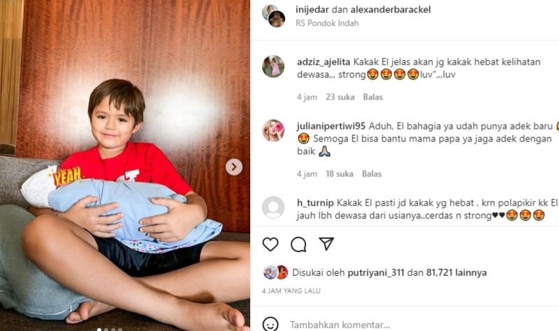 Gendong Adiknya yang Baru Lahir, El Barack Alexander Banjir Pujian