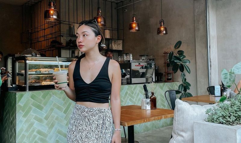 Berani Berbikini, Selebgram Angelica Marthin Dipuji Netizen