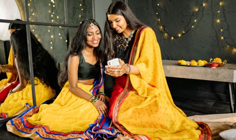 Bagaimana Hukum Menikahi 2 Kakak Beradik Dalam Islam