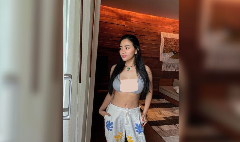 Punya Lawan, Bodi Seksi Rachel Vennya Mampu Disaingi Putri Bungsunya
