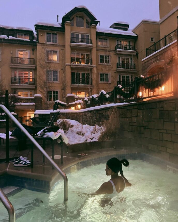 Intip Potret Liburan Anya Geraldine Bareng Kekasih, Netizen Auto Patah Hati