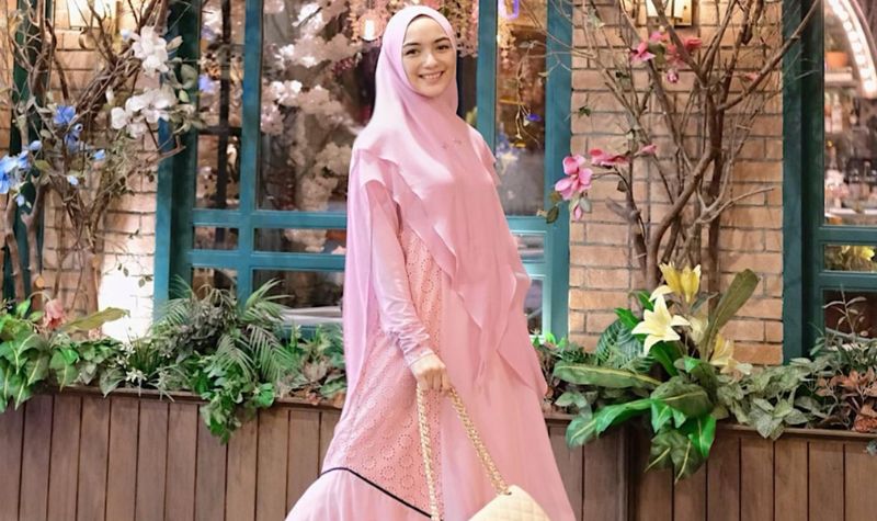 Definisi Cantik Pakai Apa Pun, Pesona Citra Kirana Pakai Baju Syar'i Tak Ada Lawan