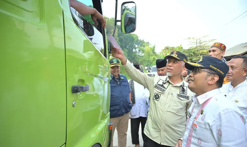 Kerusakan Jalan Payakumbuh-Lintau: Gubernur Sumbar Tangguhkan Perbaikan ... Kerusakan Jalan Payakumbuh-Lintau: Gubernur Sumbar Tangguhkan Perbaikan ...